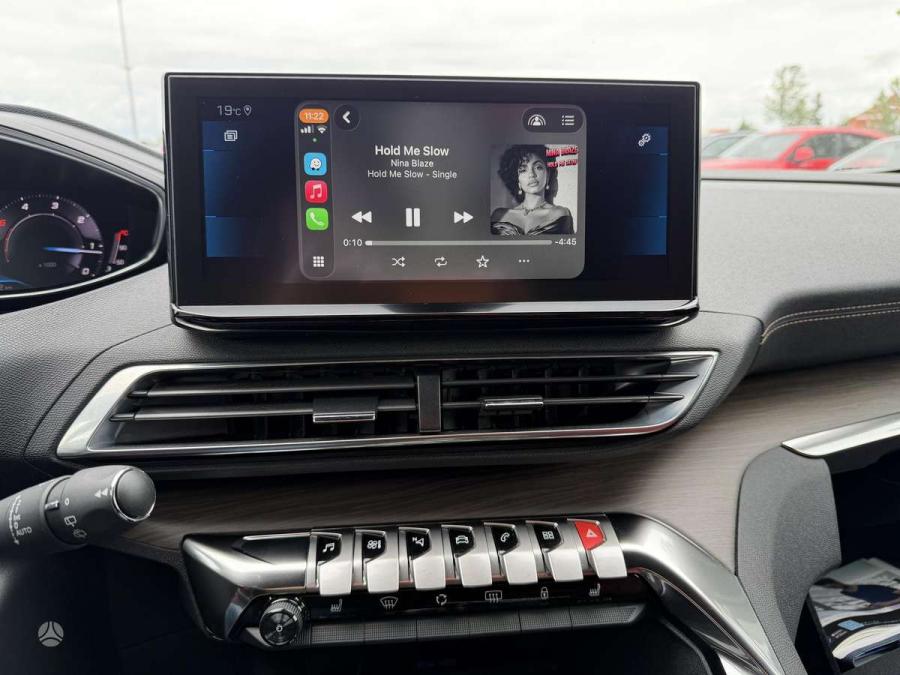 Red Peugeot 5008 2021 in Siauliai, with an engine capacity of 2.00 L and mileage of 176 thousand km for 21768 €, photo 25 on AUTOMOTO.COM.LV