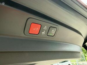 Red Peugeot 5008 2021 in Siauliai, with an engine capacity of 2.00 L and mileage of 176 thousand km for 21768 €, photo 30 on AUTOMOTO.COM.LV