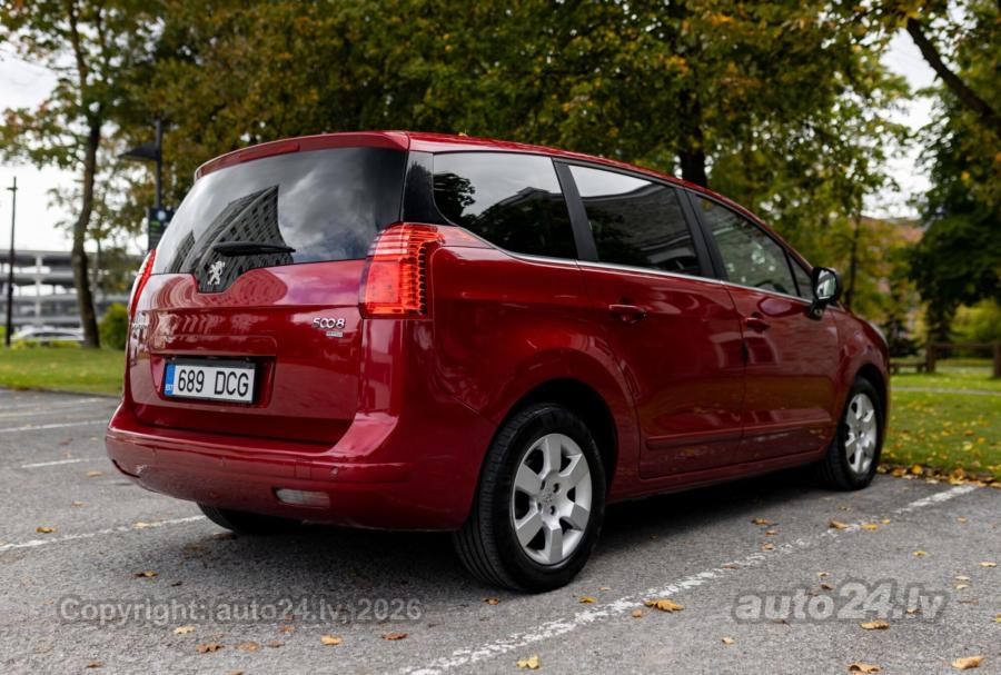 Sarkans Peugeot 5008 2012 Tallina, ar dzinēja tilpumu 1.60 L un nobraukumu 143 tūkst. km par 4799 €, foto 7 vietnē AUTOMOTO.COM.LV