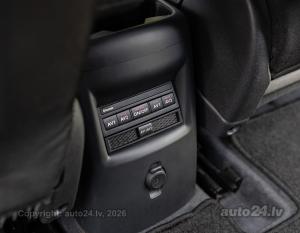Sarkans Peugeot 5008 2012 Tallina, ar dzinēja tilpumu 1.60 L un nobraukumu 143 tūkst. km par 4799 €, foto 22 vietnē AUTOMOTO.COM.LV
