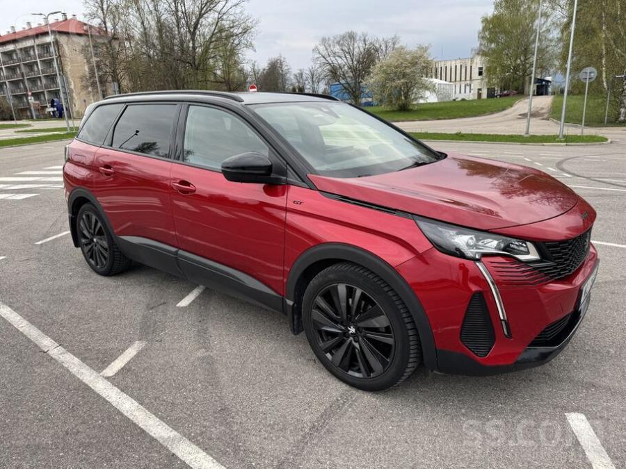 Red Peugeot 5008 2021 in Cesis, with an engine capacity of 1.50 L and mileage of 74 thousand km for 34900 €, photo 1 on AUTOMOTO.COM.LV
