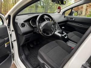 Peugeot 5008 2010 in Alytus, with an engine capacity of 1.60 L and mileage of 212 thousand km for 2800 €, photo 3 on AUTOMOTO.COM.LV