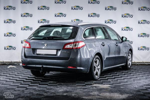 Peugeot 5008 2012 in Kaunas, with an engine capacity of 1.60 L and mileage of 291 thousand km for 4990 €, photo 3 on AUTOMOTO.COM.LV