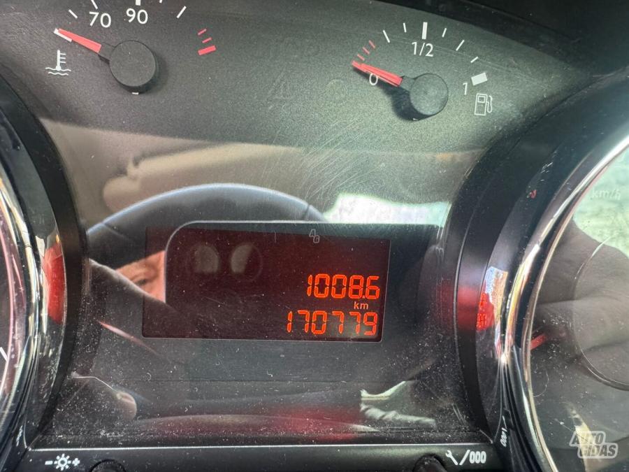 Peugeot 5008 2012 in Vilnius, with an engine capacity of 1.60 L and mileage of 171 thousand km for 3600 €, photo 1 on AUTOMOTO.COM.LV