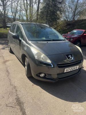 Peugeot 5008 2012 in Vilnius, with an engine capacity of 1.60 L and mileage of 171 thousand km for 3600 €, photo 4 on AUTOMOTO.COM.LV
