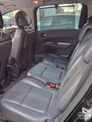 Peugeot 5008 2012 Klaipėda, ar dzinēja tilpumu 1.60 L un nobraukumu 295 tūkst. km par 4100 €, foto 11 vietnē AUTOMOTO.COM.LV
