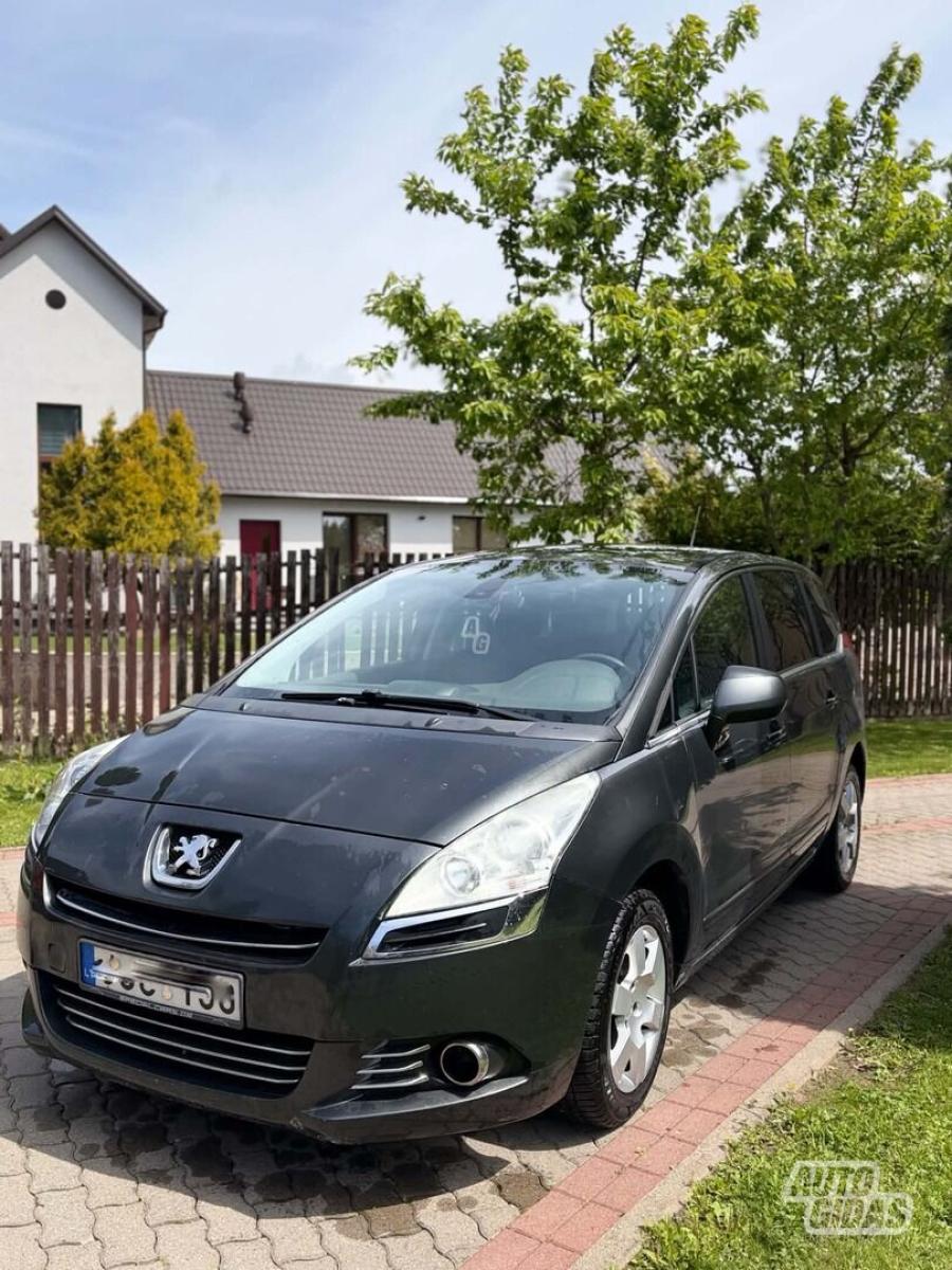Peugeot 5008 2013 in Vilnius, with an engine capacity of 1.60 L and mileage of 320 thousand km for 2850 €, photo 4 on AUTOMOTO.COM.LV