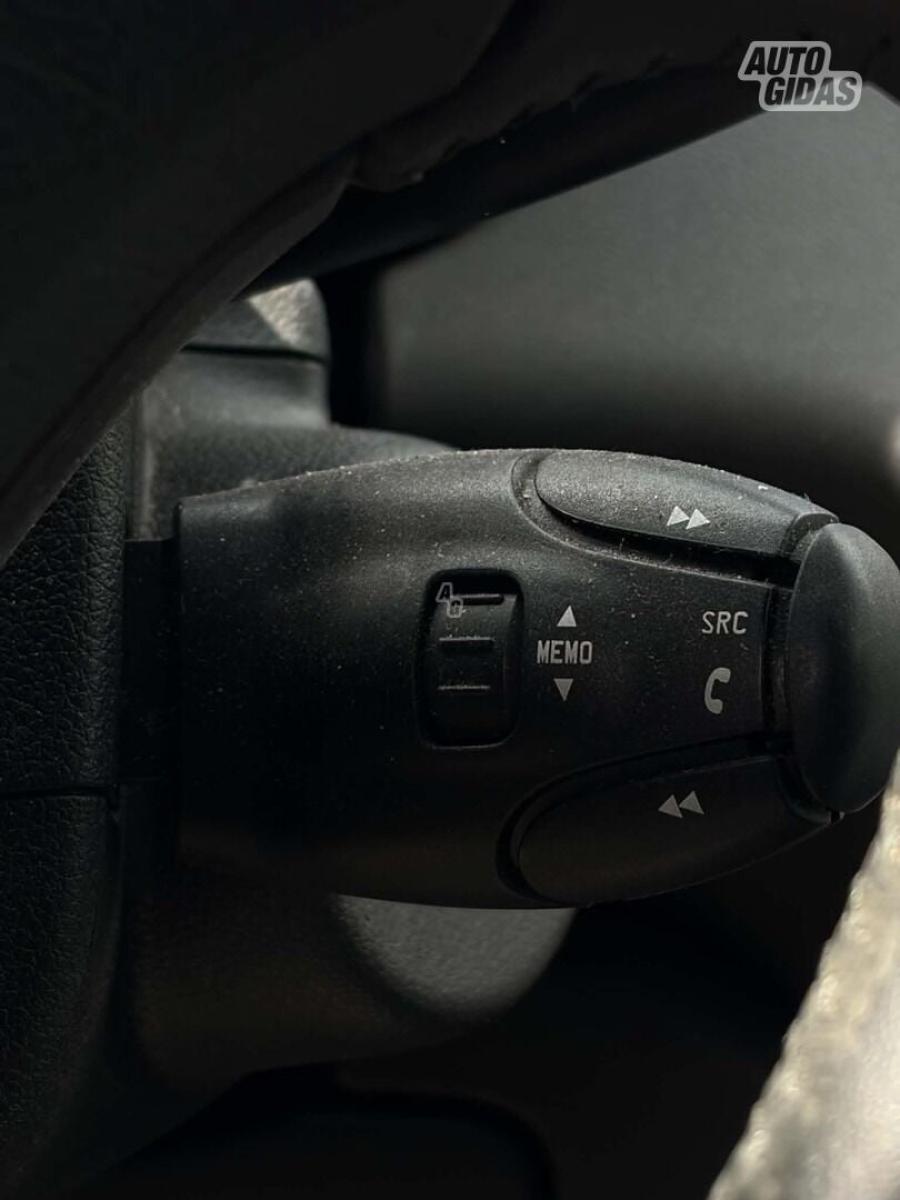 Peugeot 5008 2013 in Vilnius, with an engine capacity of 1.60 L and mileage of 320 thousand km for 2850 €, photo 14 on AUTOMOTO.COM.LV