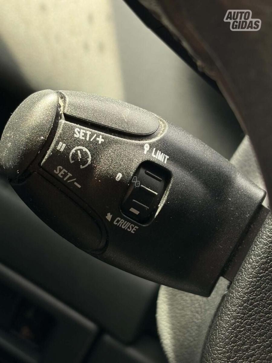 Peugeot 5008 2013 in Vilnius, with an engine capacity of 1.60 L and mileage of 320 thousand km for 2850 €, photo 15 on AUTOMOTO.COM.LV