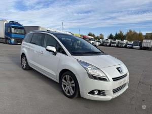 White Peugeot 5008 2011 in Siauliai, with an engine capacity of 1.56 L and mileage of 198 thousand km for 2950 €, photo  on AUTOMOTO.COM.LV