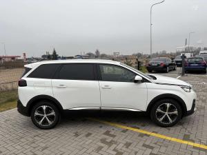 Balts Peugeot 5008 2017 Tauragė, ar dzinēja tilpumu 1.56 L un nobraukumu 260 tūkst. km par 11300 €, foto 4 vietnē AUTOMOTO.COM.LV