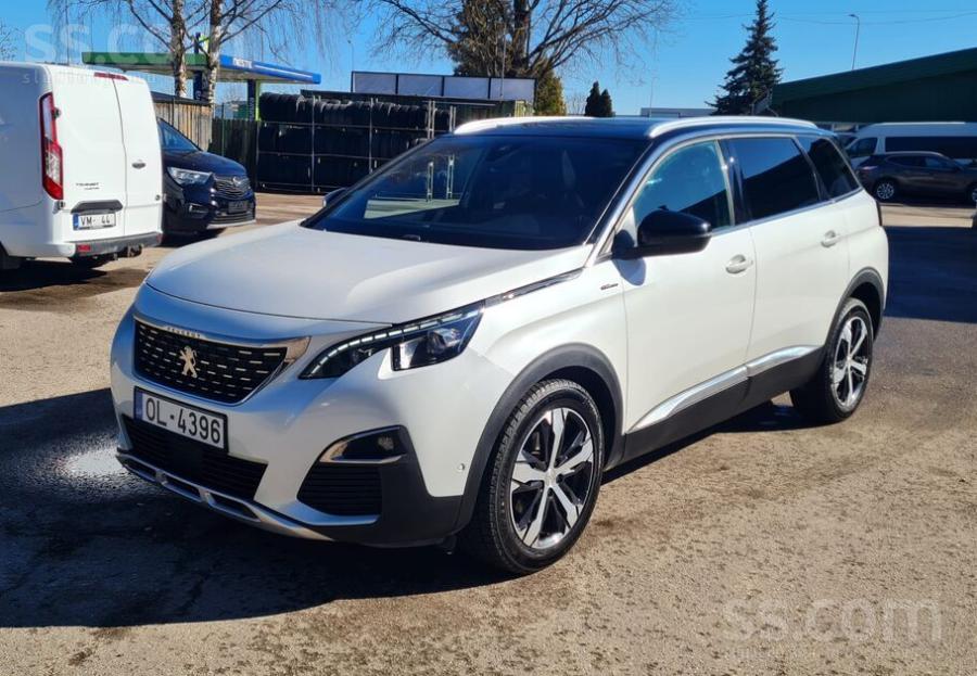 White Peugeot 5008 2017 in Jelgava, with an engine capacity of 1.60 L and mileage of 0 thousand km for 14990 €, photo 4 on AUTOMOTO.COM.LV
