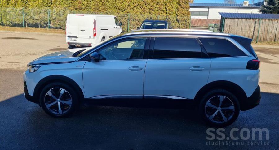 White Peugeot 5008 2017 in Jelgava, with an engine capacity of 1.60 L and mileage of 0 thousand km for 14990 €, photo 5 on AUTOMOTO.COM.LV
