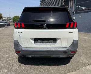 White Peugeot 5008 2017 in Siauliai, with an engine capacity of 2.00 L and mileage of 182 thousand km for 12800 €, photo 6 on AUTOMOTO.COM.LV