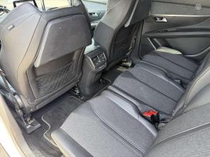 White Peugeot 5008 2017 in Siauliai, with an engine capacity of 2.00 L and mileage of 182 thousand km for 12800 €, photo 13 on AUTOMOTO.COM.LV