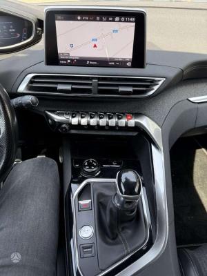 White Peugeot 5008 2017 in Siauliai, with an engine capacity of 2.00 L and mileage of 182 thousand km for 12800 €, photo 18 on AUTOMOTO.COM.LV