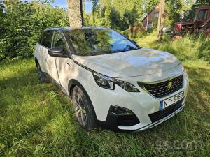 Balts Peugeot 5008 2017 Limbaži, ar dzinēja tilpumu 2.00 L un nobraukumu 189 tūkst. km par 14000 €, foto  vietnē AUTOMOTO.COM.LV