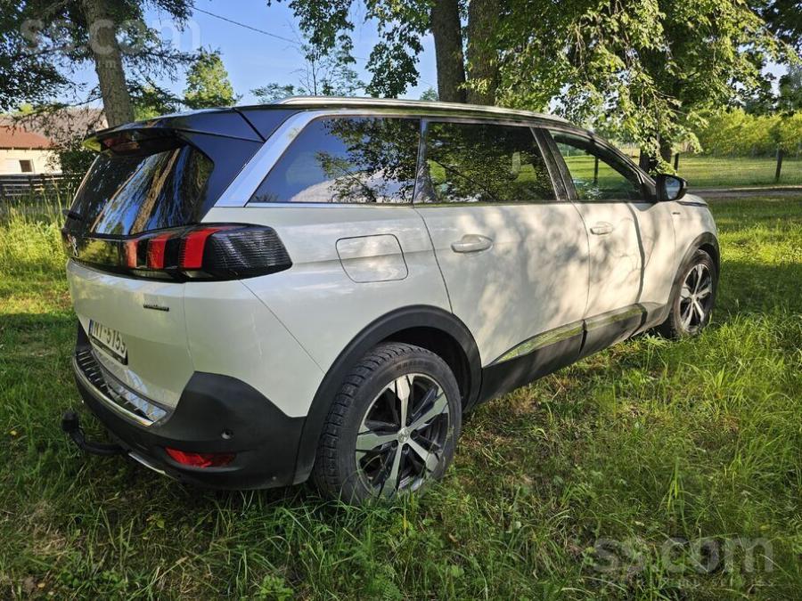 Balts Peugeot 5008 2017 Limbaži, ar dzinēja tilpumu 2.00 L un nobraukumu 189 tūkst. km par 14000 €, foto 3 vietnē AUTOMOTO.COM.LV