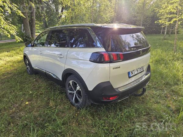 Balts Peugeot 5008 2017 Limbaži, ar dzinēja tilpumu 2.00 L un nobraukumu 189 tūkst. km par 14000 €, foto 3 vietnē AUTOMOTO.COM.LV