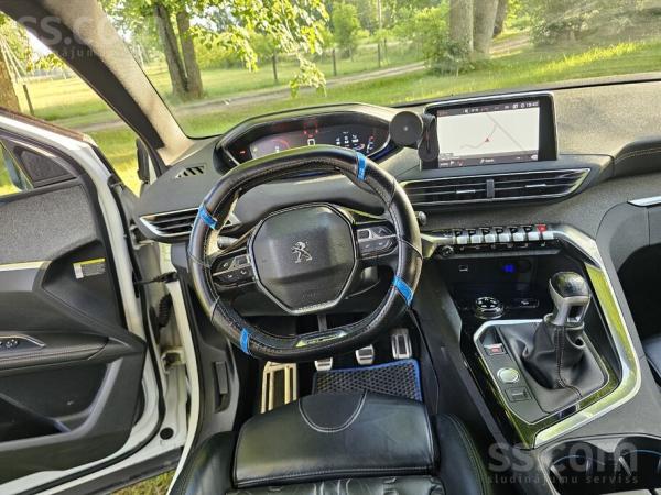Balts Peugeot 5008 2017 Limbaži, ar dzinēja tilpumu 2.00 L un nobraukumu 189 tūkst. km par 14000 €, foto 5 vietnē AUTOMOTO.COM.LV