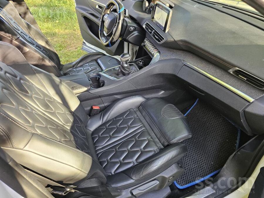 Balts Peugeot 5008 2017 Limbaži, ar dzinēja tilpumu 2.00 L un nobraukumu 189 tūkst. km par 14000 €, foto 8 vietnē AUTOMOTO.COM.LV
