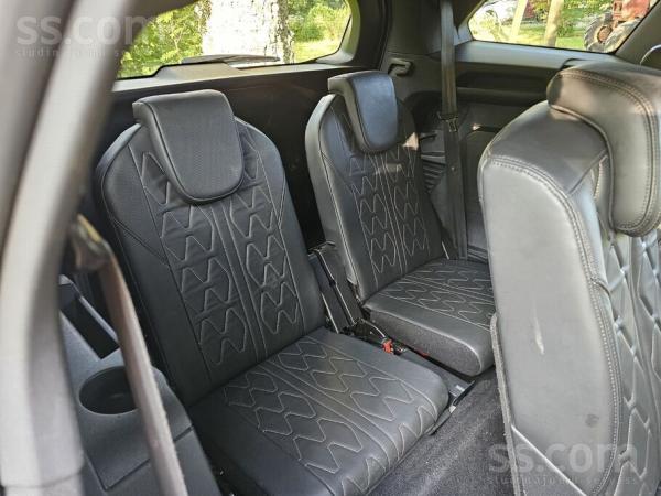 Balts Peugeot 5008 2017 Limbaži, ar dzinēja tilpumu 2.00 L un nobraukumu 189 tūkst. km par 14000 €, foto 9 vietnē AUTOMOTO.COM.LV