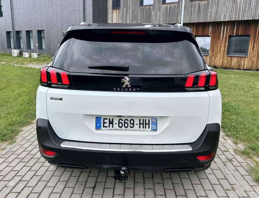 Balts Peugeot 5008 2017 Tauragė, ar dzinēja tilpumu 2.00 L un nobraukumu 185 tūkst. km par 12200 €, foto 4 vietnē AUTOMOTO.COM.LV