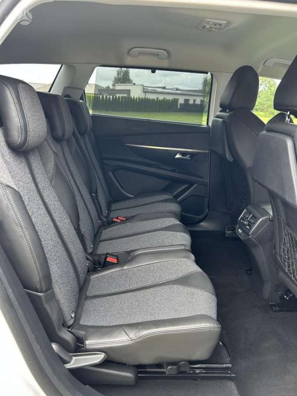 Balts Peugeot 5008 2017 Tauragė, ar dzinēja tilpumu 2.00 L un nobraukumu 185 tūkst. km par 12200 €, foto 8 vietnē AUTOMOTO.COM.LV
