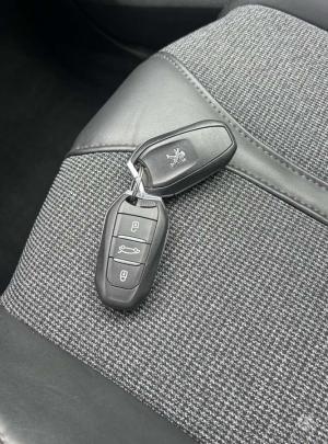 Balts Peugeot 5008 2017 Tauragė, ar dzinēja tilpumu 2.00 L un nobraukumu 185 tūkst. km par 12200 €, foto 18 vietnē AUTOMOTO.COM.LV