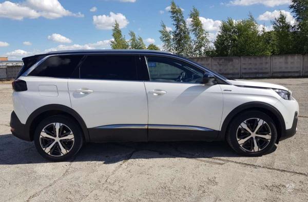 Balts Peugeot 5008 2017 Šauļi, ar dzinēja tilpumu 2.00 L un nobraukumu 182 tūkst. km par 12700 €, foto 5 vietnē AUTOMOTO.COM.LV