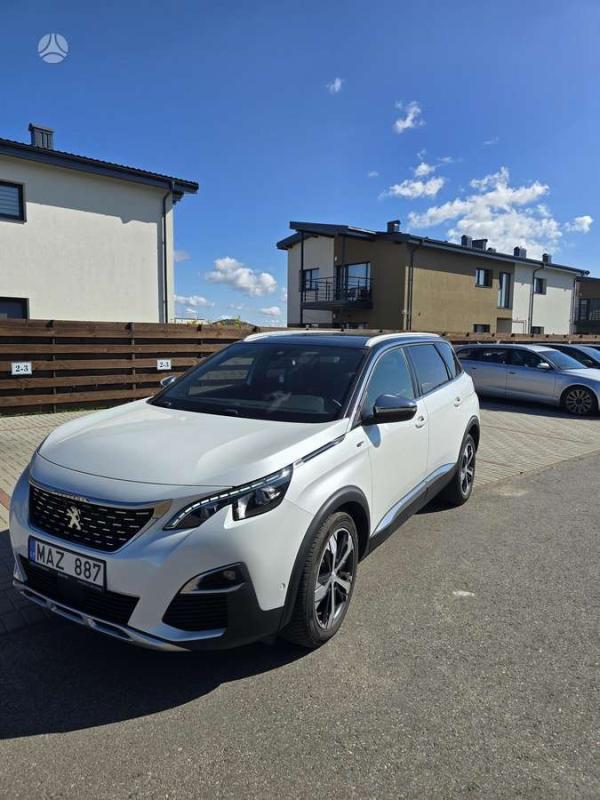 White Peugeot 5008 2017 in Kaunas, with an engine capacity of 2.00 L and mileage of 285 thousand km for 13600 €, photo 5 on AUTOMOTO.COM.LV