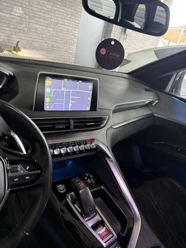White Peugeot 5008 2017 in Kaunas, with an engine capacity of 2.00 L and mileage of 285 thousand km for 13600 €, photo 10 on AUTOMOTO.COM.LV