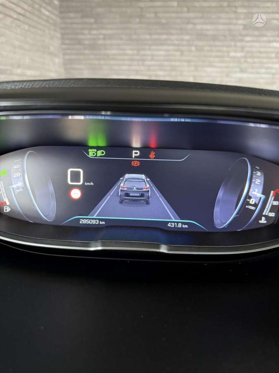 Balts Peugeot 5008 2017 Kauņa, ar dzinēja tilpumu 2.00 L un nobraukumu 285 tūkst. km par 13600 €, foto 13 vietnē AUTOMOTO.COM.LV