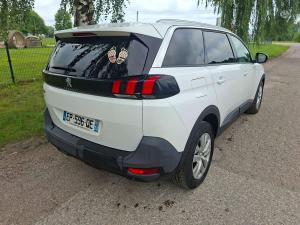 White Peugeot 5008 2017 in Marijampole, with an engine capacity of 1.56 L and mileage of 260 thousand km for 6850 €, photo 8 on AUTOMOTO.COM.LV