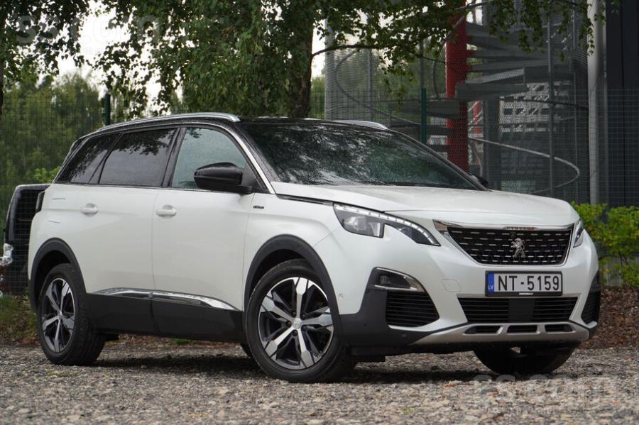 White Peugeot 5008 2017 in Riga, with an engine capacity of 2.00 L and mileage of 191 thousand km for 12990 €, photo 6 on AUTOMOTO.COM.LV