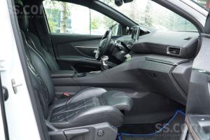 White Peugeot 5008 2017 in Riga, with an engine capacity of 2.00 L and mileage of 191 thousand km for 12990 €, photo 14 on AUTOMOTO.COM.LV
