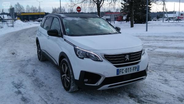 White Peugeot 5008 2018 in Taurage, with an engine capacity of 1.50 L and mileage of 129 thousand km for 10400 €, photo 2 on AUTOMOTO.COM.LV