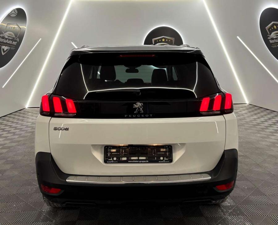 Balts Peugeot 5008 2018 Marijampole, ar dzinēja tilpumu 2.00 L un nobraukumu 274 tūkst. km par 13850 €, foto 33 vietnē AUTOMOTO.COM.LV