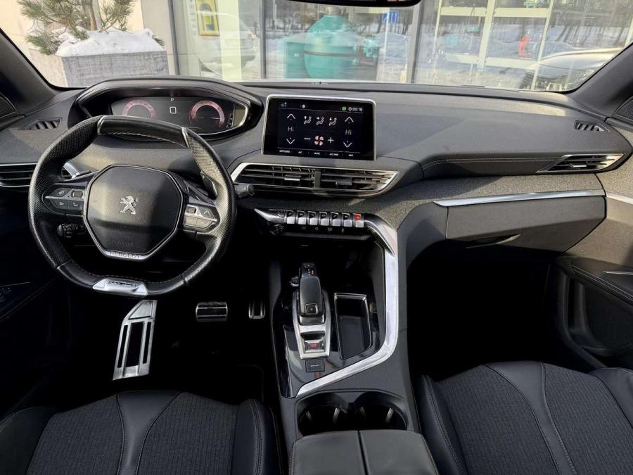 White Peugeot 5008 2018 in Klaipeda, with an engine capacity of 1.50 L and mileage of 345 thousand km for 12880 €, photo 21 on AUTOMOTO.COM.LV