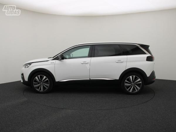 White Peugeot 5008 2018 in Vilnius, with an engine capacity of 1.20 L and mileage of 146 thousand km for 13599 €, photo 6 on AUTOMOTO.COM.LV