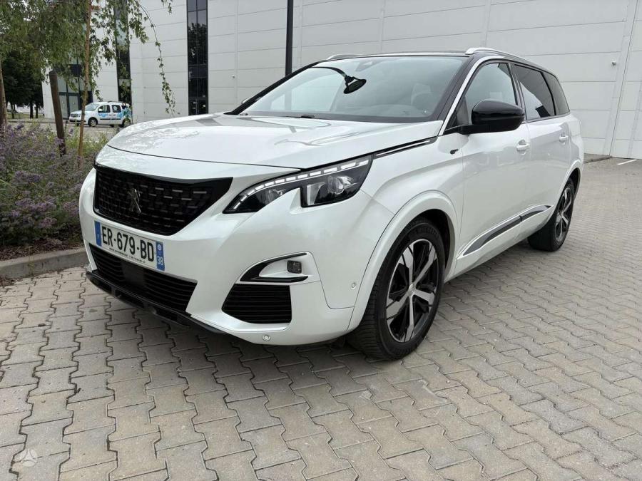 White Peugeot 5008 2018 in Kaunas, with an engine capacity of 2.00 L and mileage of 209 thousand km for 15500 €, photo 10 on AUTOMOTO.COM.LV