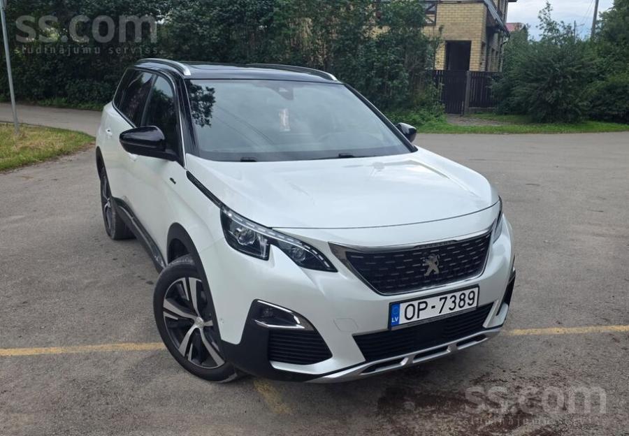 White Peugeot 5008 2018 in Riga, with an engine capacity of 1.50 L and mileage of 112 thousand km for 17950 €, photo 4 on AUTOMOTO.COM.LV