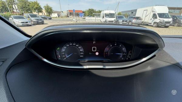 Peugeot 5008 2018 Šauļi vietnē Balts Peugeot 5008 2018 Šauļi, ar dzinēja tilpumu 1.20 L un nobraukumu 84 tūkst. km par 14350 €, foto 10 vietnē AUTOMOTO.COM.LV