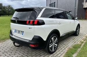 White Peugeot 5008 2018 in Taurage, with an engine capacity of 2.00 L and mileage of 296 thousand km for 12600 €, photo 5 on AUTOMOTO.COM.LV