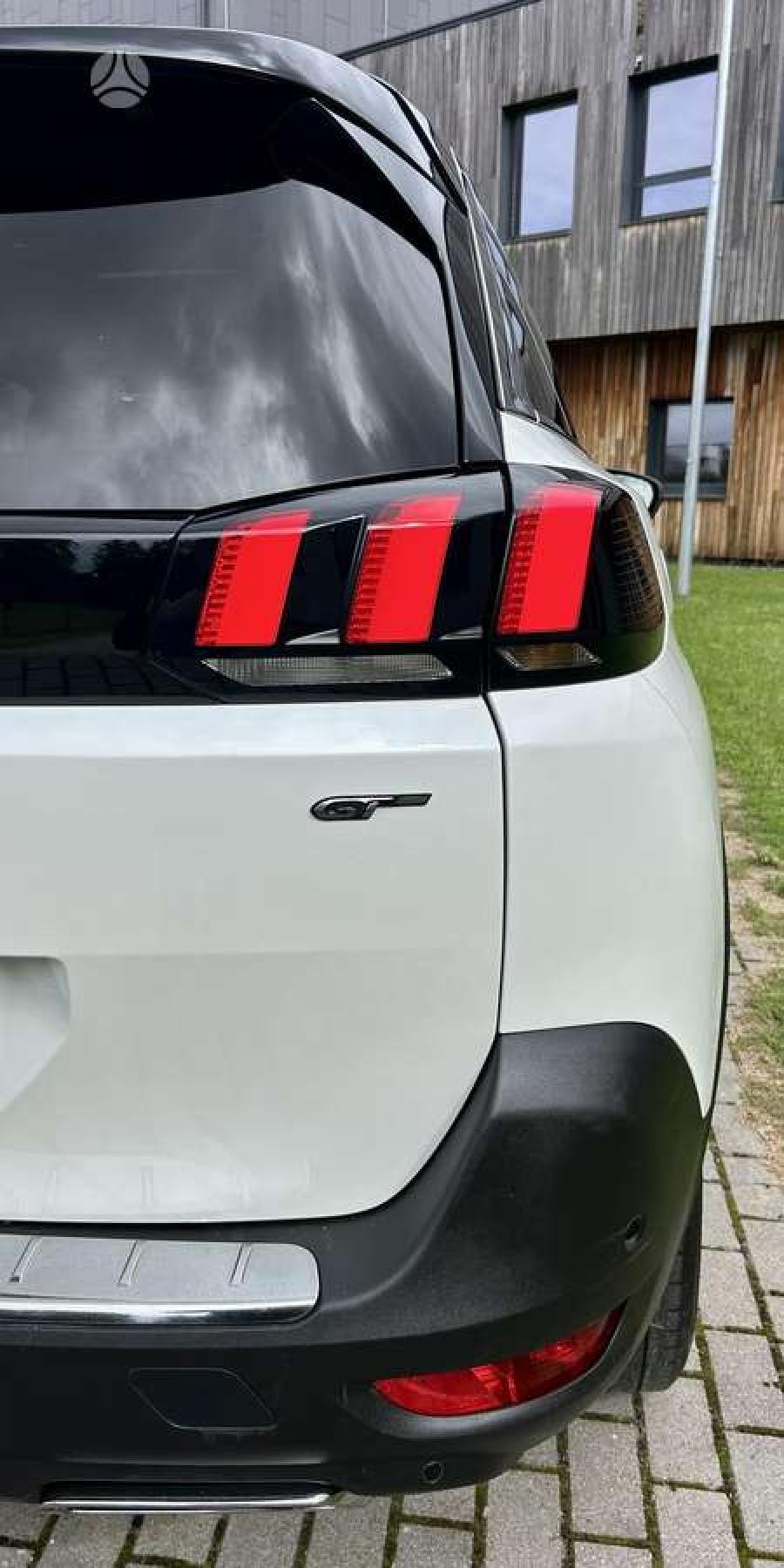 White Peugeot 5008 2018 in Taurage, with an engine capacity of 2.00 L and mileage of 296 thousand km for 12600 €, photo 26 on AUTOMOTO.COM.LV