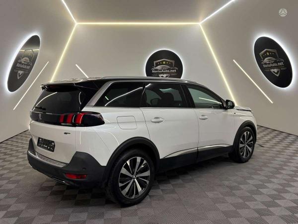White Peugeot 5008 2018 in Marijampole, with an engine capacity of 2.00 L and mileage of 244 thousand km for 16850 €, photo 8 on AUTOMOTO.COM.LV