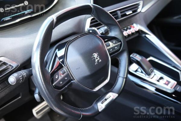 White Peugeot 5008 2018 in Riga, with an engine capacity of 1.50 L and mileage of 112 thousand km for 15495 €, photo 11 on AUTOMOTO.COM.LV