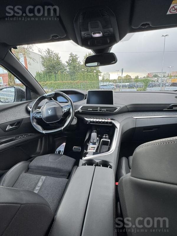 White Peugeot 5008 2018 in Riga, with an engine capacity of 1.50 L and mileage of 141 thousand km for 13800 €, photo 7 on AUTOMOTO.COM.LV