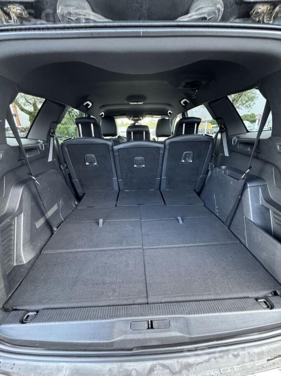 White Peugeot 5008 2018 in Riga, with an engine capacity of 1.50 L and mileage of 141 thousand km for 13800 €, photo 12 on AUTOMOTO.COM.LV