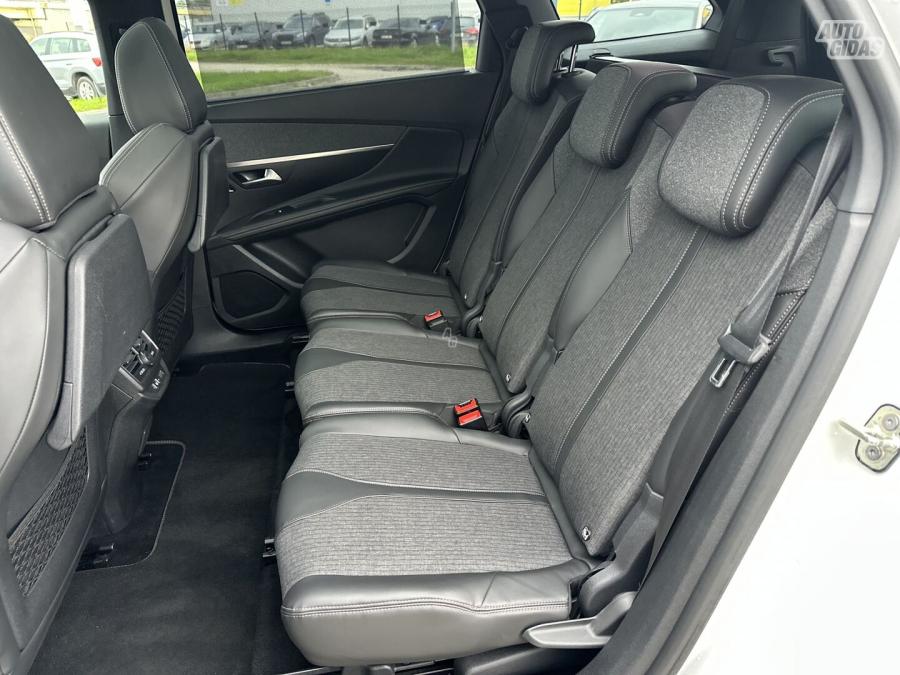 Balts Peugeot 5008 2018 Klaipėda, ar dzinēja tilpumu 1.60 L un nobraukumu 116 tūkst. km par 18300 €, foto 29 vietnē AUTOMOTO.COM.LV